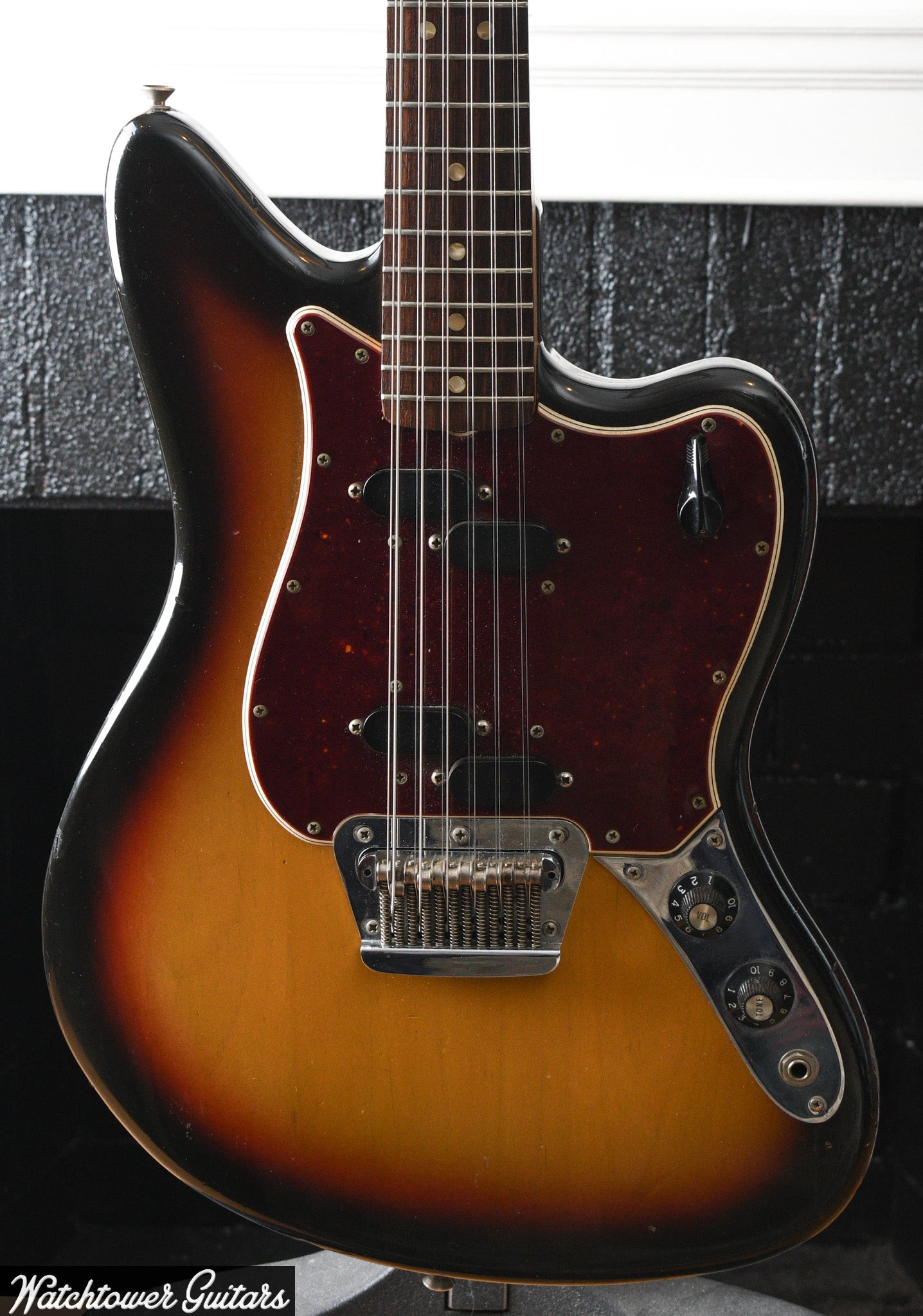 1966 Fender XII Electric 12 String Sunburst – Watchtower Guitars