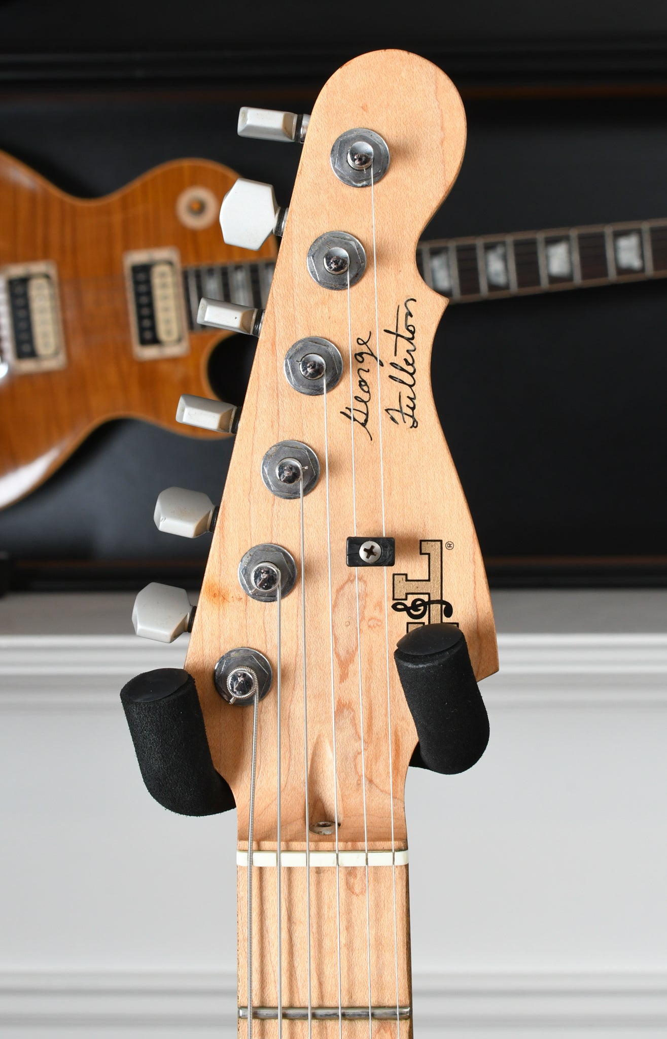 1995 G&L George Fullerton Signature Model Sunburst – Watchtower Guitars