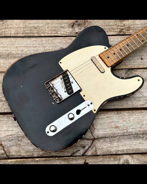 NEW Danocaster Single Cut Black – Watchtower Guitars